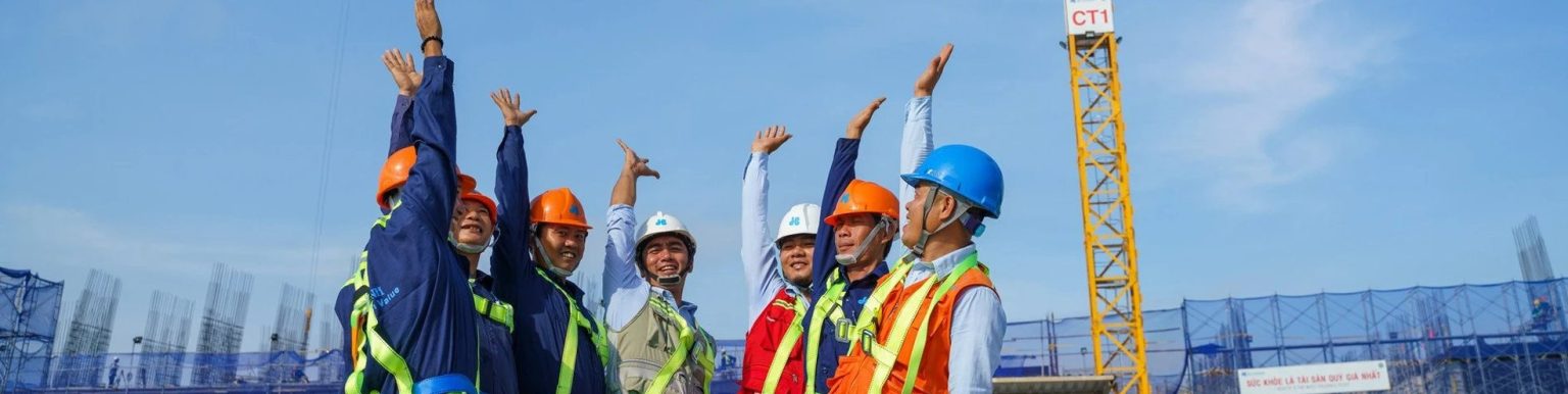 Heavy Equipment Operators - Quinn Vietnam Manpower